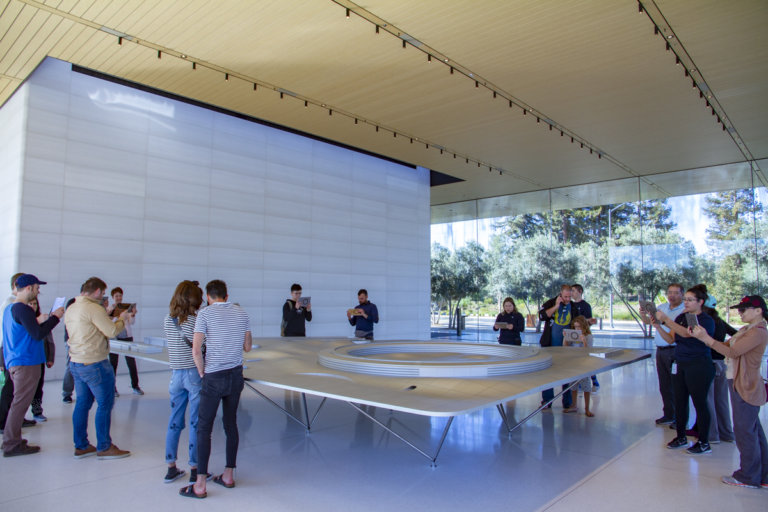 Visiting the Apple Park and Apple Campus - Jeffsetter Travel
